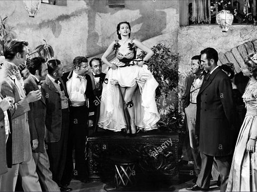 Erkekleri Felakete Sürükleyen Kadın - KizlarSoruyor