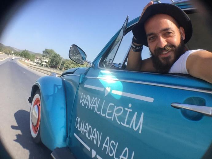 'Hayallerim Olmadan Asla' Diyen Genç Bir Adam: Simit Satıp Kazandığı ...