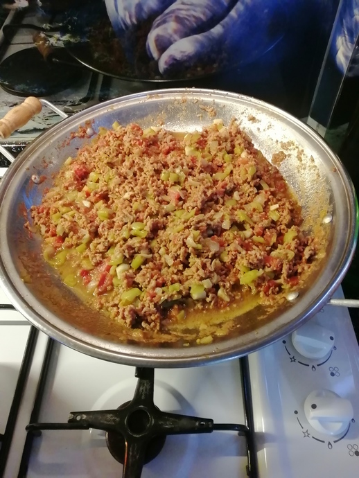 Kıymalı Sac Tava Yapımı - KizlarSoruyor