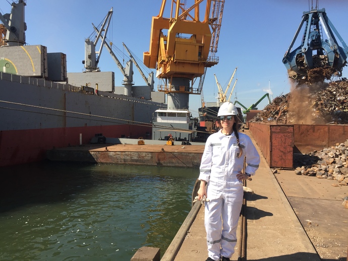 Kadın İsterse Denizleri de Aşar! Liman Kaptanı ve Gemi Operasyonları ...