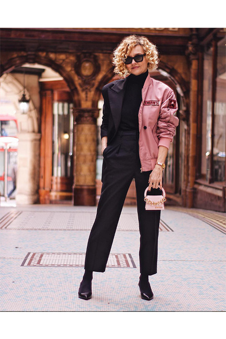 Olgun Kadınlar Giyimde Örnek Olur Mu? - KizlarSoruyor