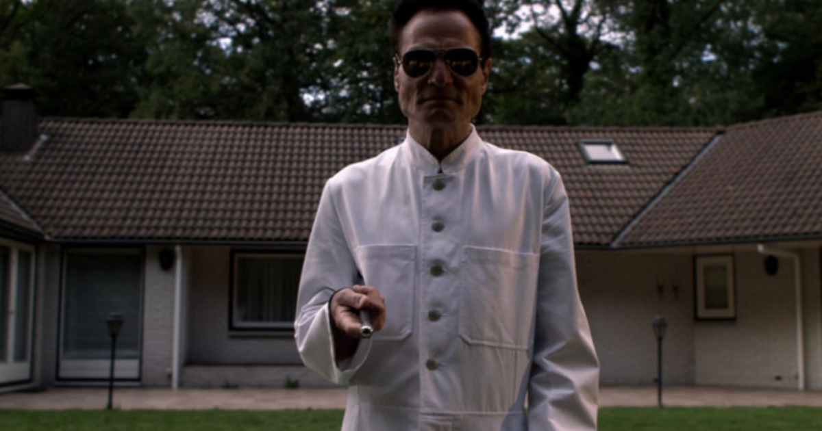 Dr. Heiter'ın Tüyler Ürperten Projesi: İnsan Kırkayak Filmini İzliyoruz ...