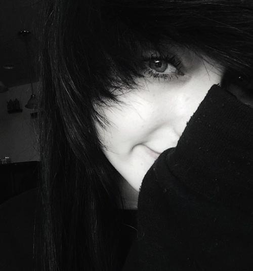 Emo nedir ne değildir, Emo kime denir arkadaşlar? - KizlarSoruyor