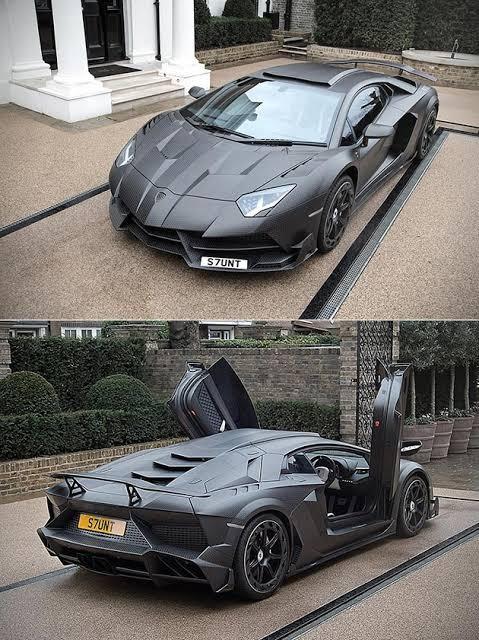 TESLA mı? LAMBO mu? FERRARI mi daha havalı? - KizlarSoruyor