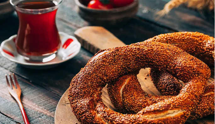 Simit şalgam mı, simit ayran mı, simit çay mı? - KizlarSoruyor
