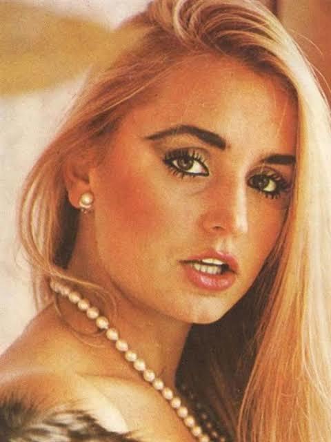 Banu Alkan’ın gencliği güzel mi? - KizlarSoruyor