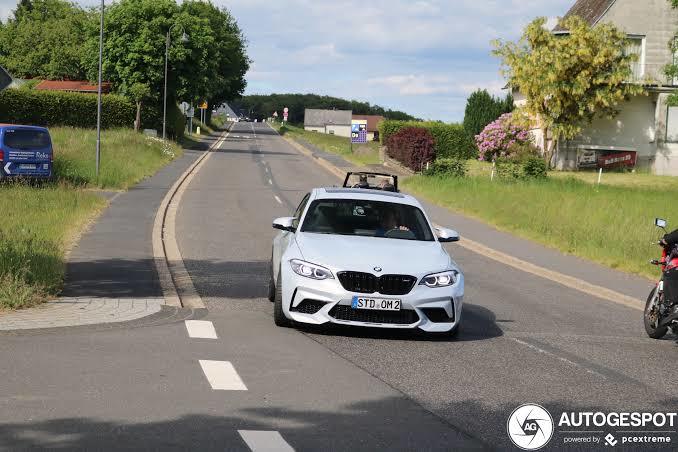 BMW sürücüleri genelde keko, sonradan görme ve sorunlu araba kullanan ...