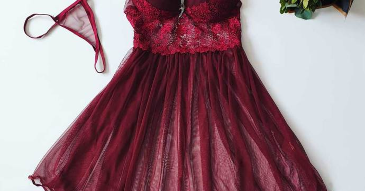 Çeyizde fantezi gecelikler alınmalı mı? - KizlarSoruyor