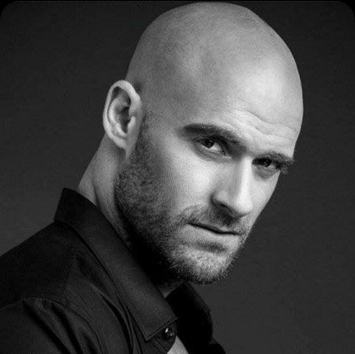 Kel erkeklerin hiç şansı yok mu? - KizlarSoruyor