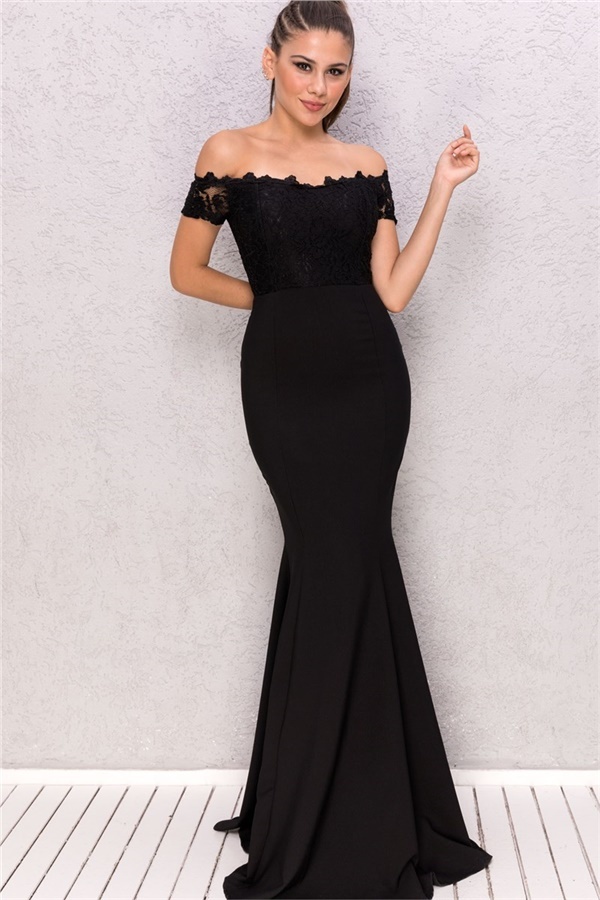 Sevgilimle düğüne gideceğim, bu elbiseyi giymeyi düşünüyorum. Vücuduma ...