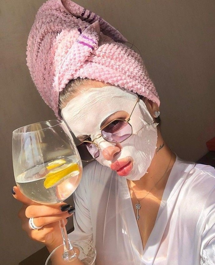 Cilt bakımı sizin için bakım ihtiyacının yanı sıra terapi niteliğinde ...