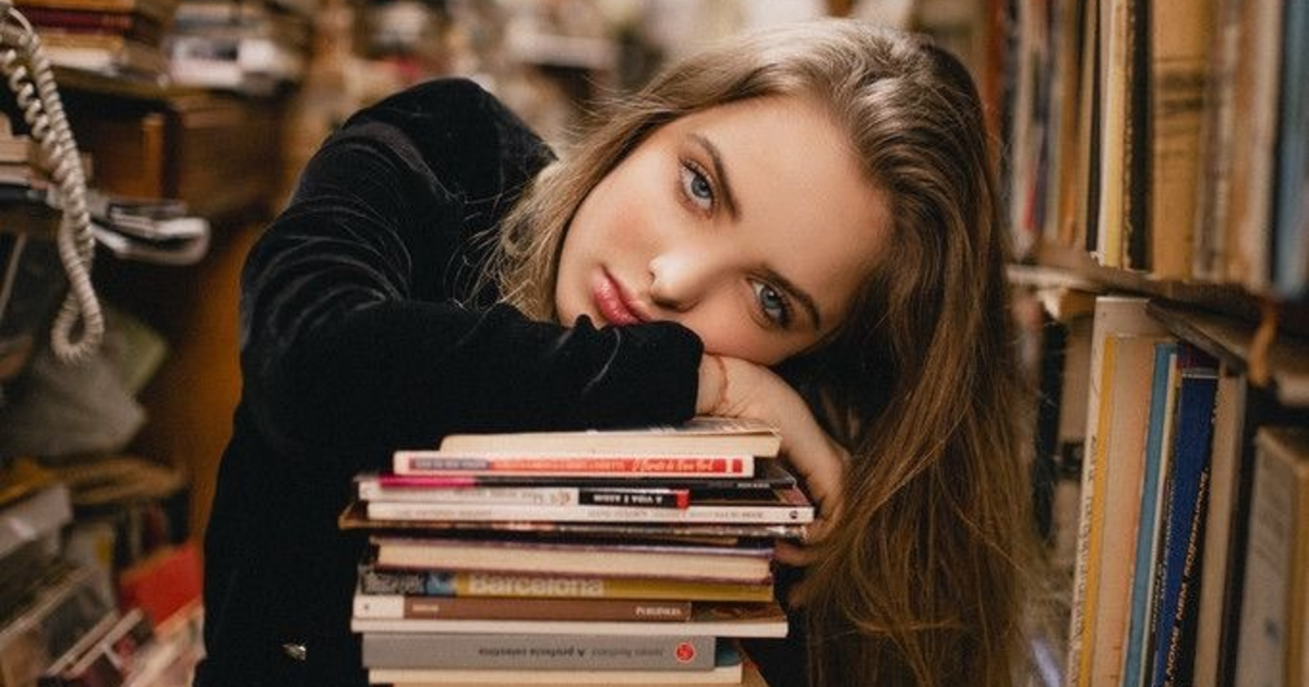 Kitaba verdiğiniz paraya acır mısınız? - KizlarSoruyor