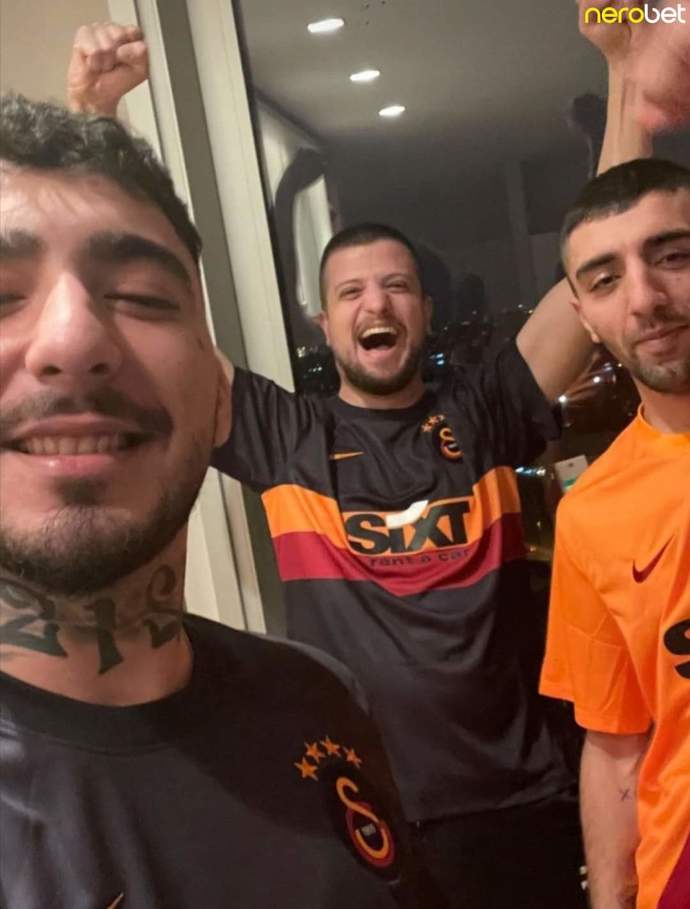 Rapçi Uzi Galatasaray bestesi yapacağını açıkladı. Sizce ortaya güzel ...