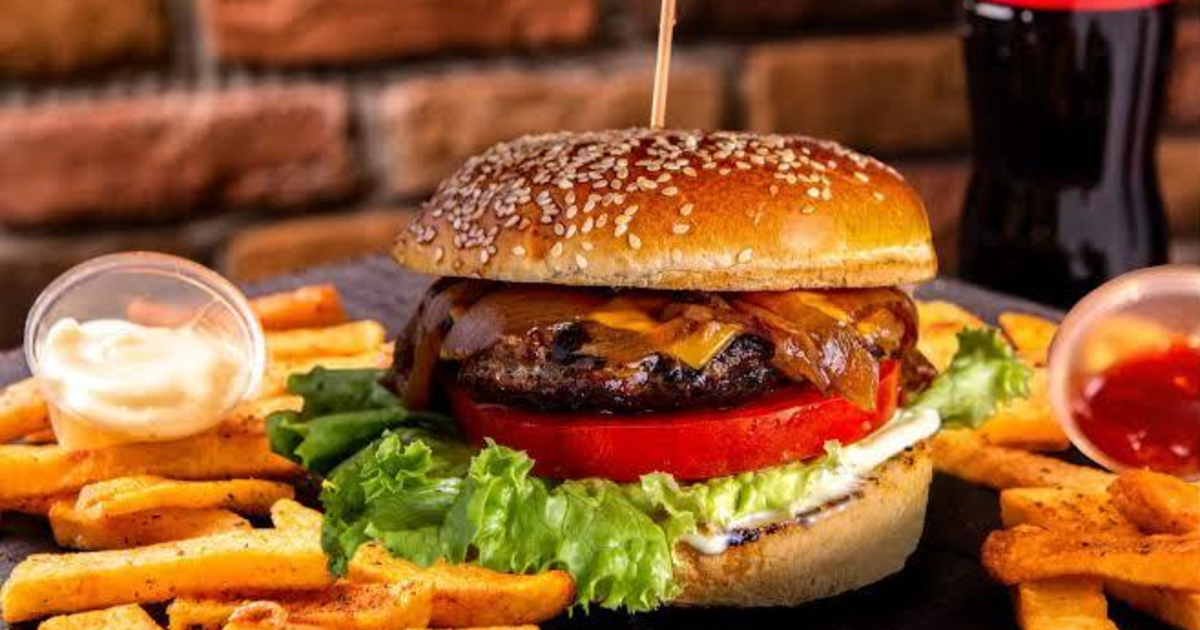 İlk patates mi yenir, hamburger mi奈 奈 奈 ? - KizlarSoruyor