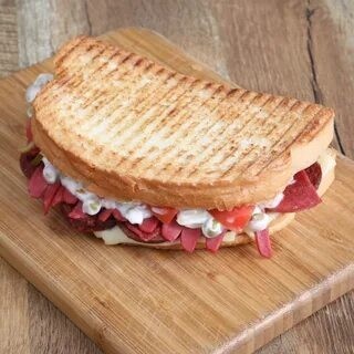 Tost en güzel hangi ekmekle olur? - KizlarSoruyor