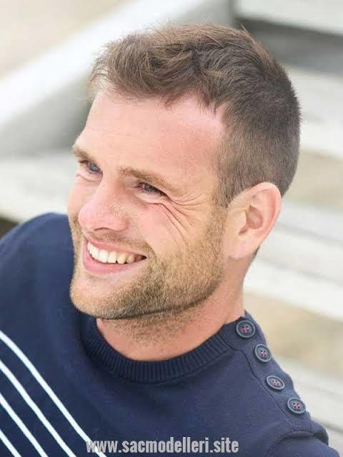 Erkekler artık kısa saç ve kirli sakal modeli uygulama zamanı gelmedi ...