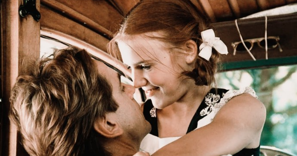 Sevişerek bir erkeği kendimize bağlar mıyız yoksa uzaklaştırır mıyız ...