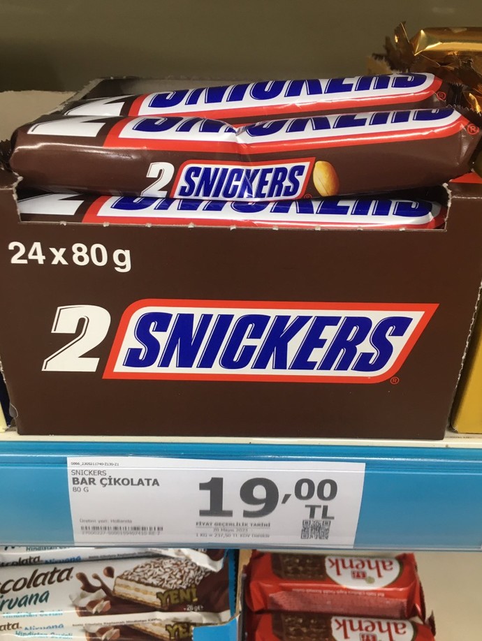 SNICKERS (2 li) çikolata 20 lira oldu. En çok hangi çikolatayı ...