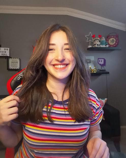 En sevdiğiniz Twitch yayıncısı kim? - KizlarSoruyor