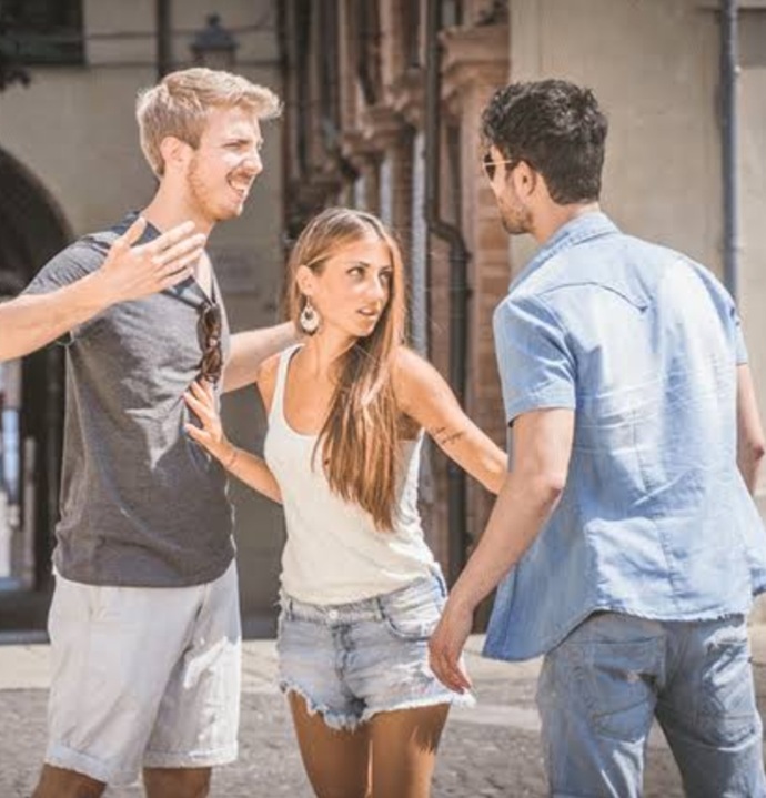 Erkek sevmediği kadını neden kıskanır? - KizlarSoruyor