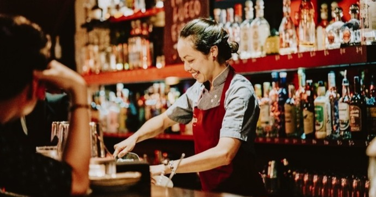 Barmene nasıl bahşiş verilir? - KizlarSoruyor