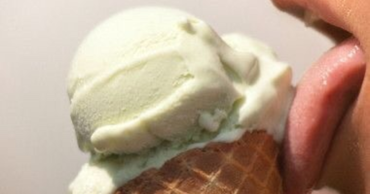 Dondurma ısırarak mı yenir yalayarak mı? - KizlarSoruyor