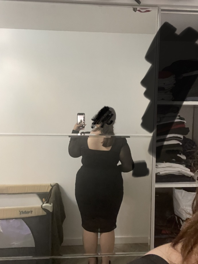 Düğünde bu elbise giyilir mi, millet ne giymiş der mi? - KizlarSoruyor