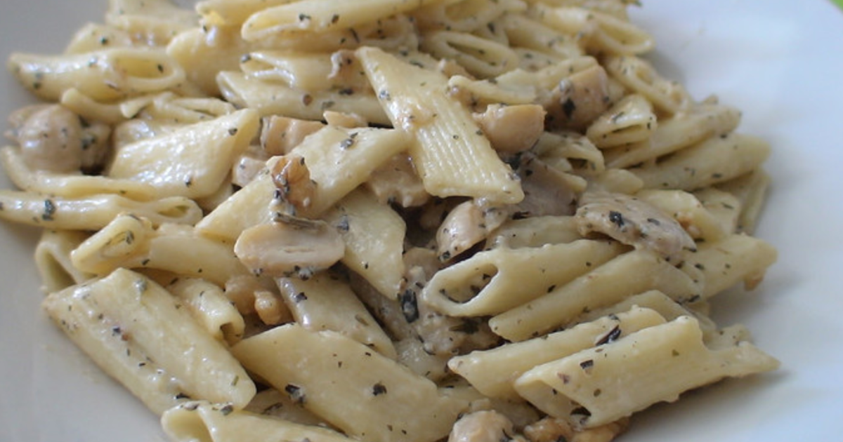 En çok hangi tür makarnayı seviyorsun, birini yeme şansın olsa ...