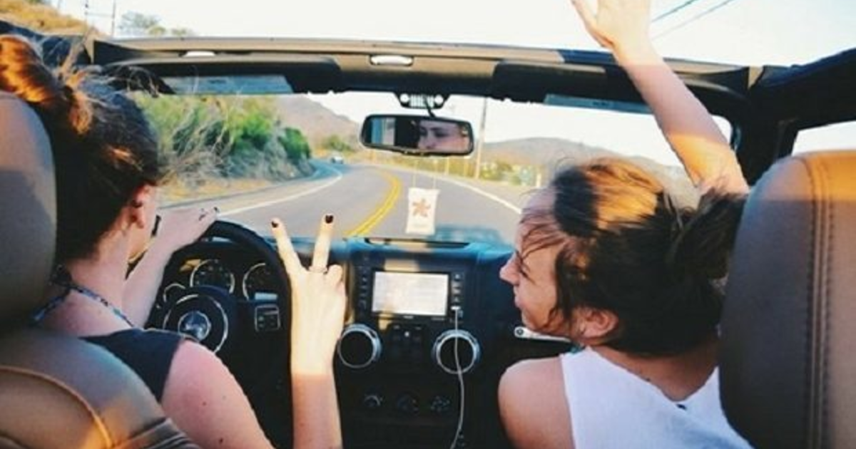 Arabada son ses müzik dinlemeyi seviyor musunuz? - KizlarSoruyor