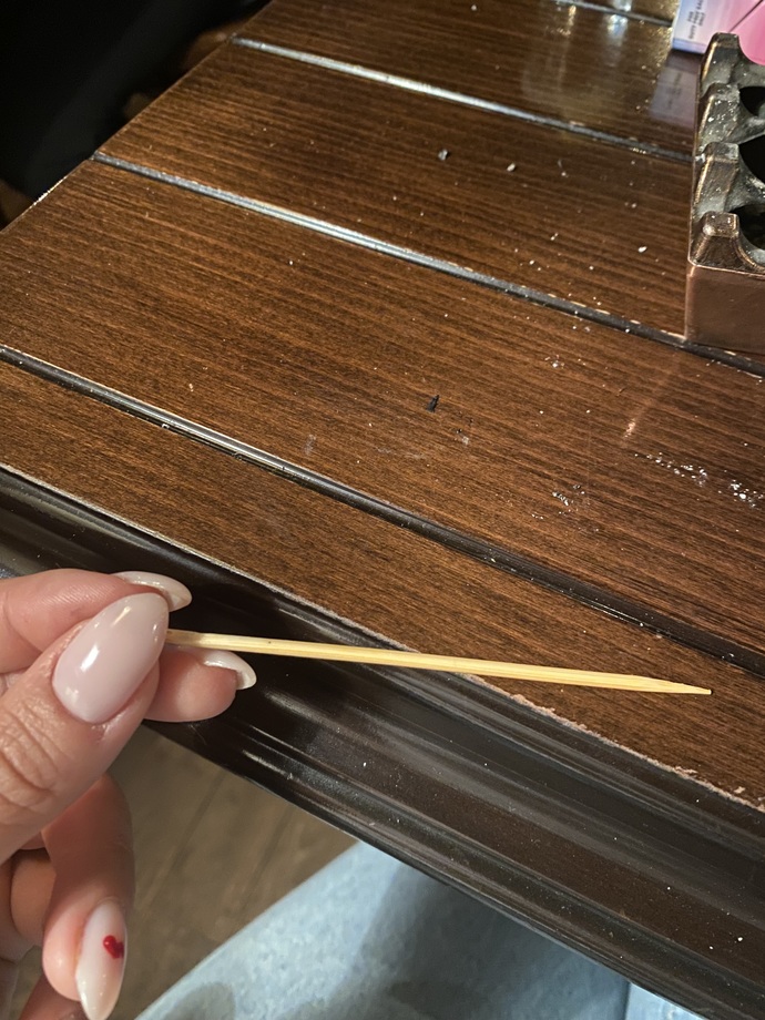 Eniştenize martini ısmarlayacaktım ama bilin bakalım ne eksik ...