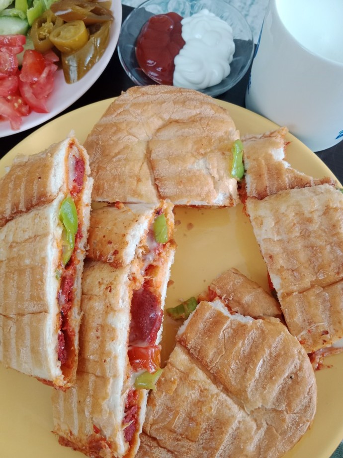 Tost sever misinizzz? - KizlarSoruyor