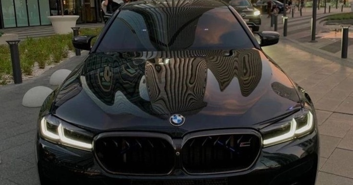 BMW mi Mercedes mi? - KizlarSoruyor