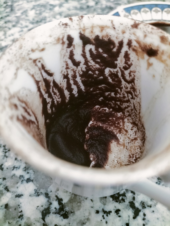 Falima bakacak birileri çıkar mı heyy? - KizlarSoruyor