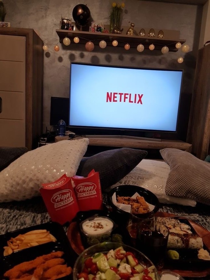 Netflix almayan, hep sizden isteyen arkadaş modeli sinir bozucu değil ...