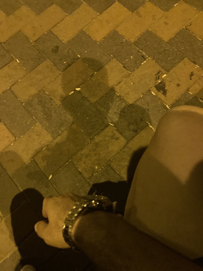 Yaz akşamları parkta oturup çekirdek kola yapmayı sever misiniz ...