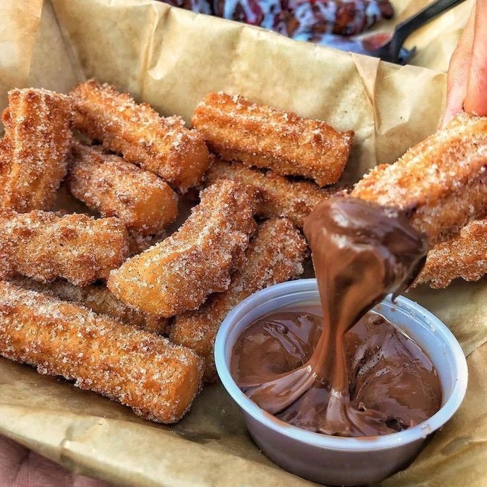 Birlikte churros yiyeceğiniz kişi ile sizi eşleyeyim mi? - KizlarSoruyor