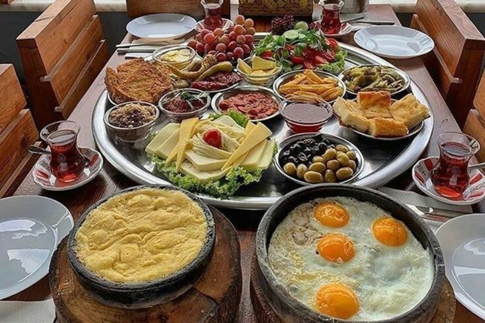Dünyanın herhangi bir yerinde kahvaltı yapma şansın olsa, nerede ve ne ...