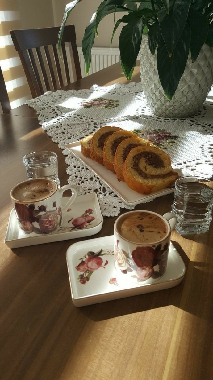 Kahve yanına ne yakışır? - KizlarSoruyor