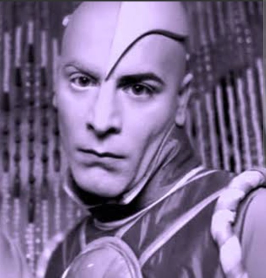 Erkekler Gora ve Arog filmlerini neden çok seviyor? - KizlarSoruyor