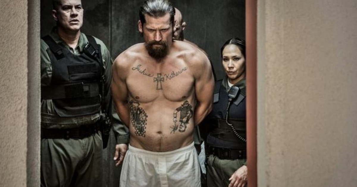 Hapishanede geçen dizi ve filmleri izlemeyi seviyor musunuz ...