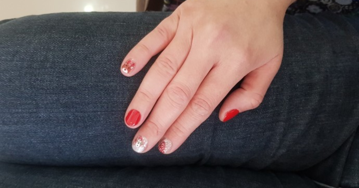 Yilbasi tirnaklarim nasil olmus拾? - KizlarSoruyor