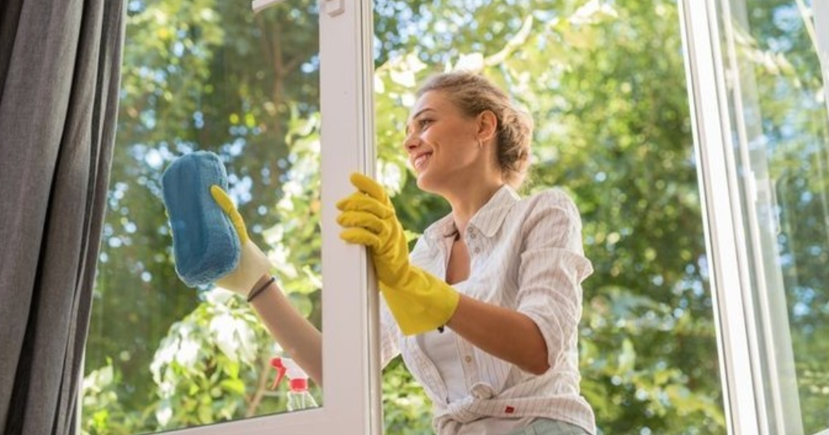 Evinizde camları kim siler? - KizlarSoruyor