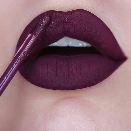 Günlük hayatta mor ruj kullanır mısınız? - KizlarSoruyor