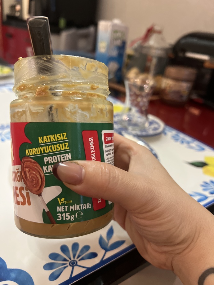 Fistik ezmesi aski denilen bise var mi? - KizlarSoruyor