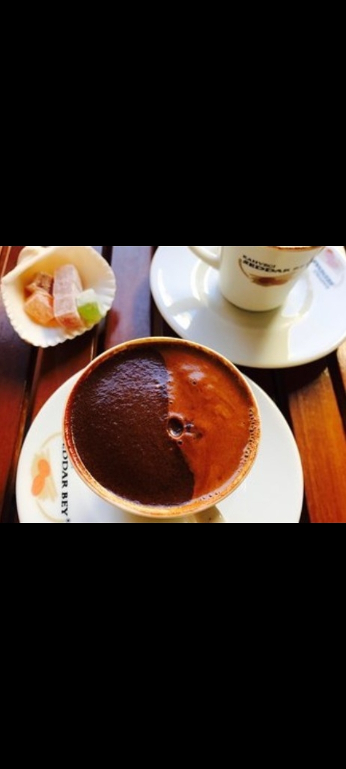 Gençlik sırrın ne deseler kahve mi dersin? - KizlarSoruyor