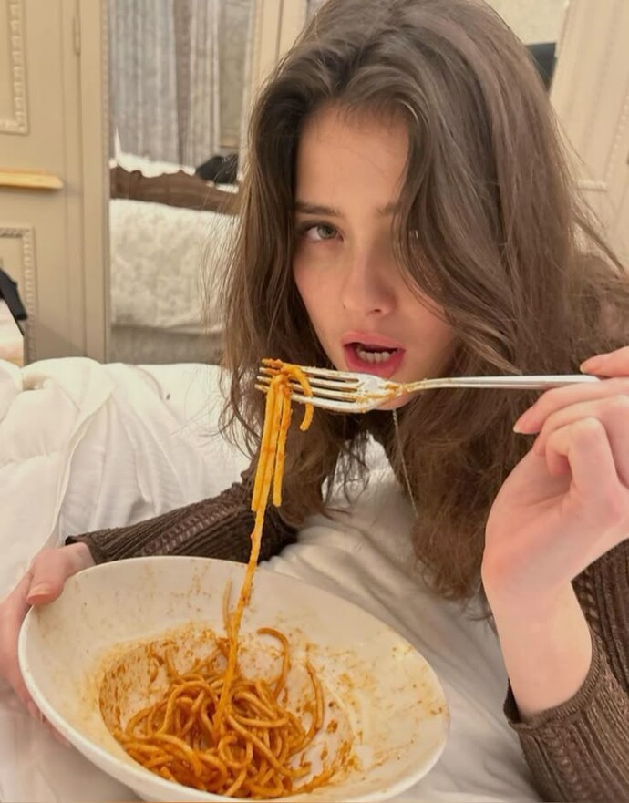 Yemek yapmak istemediğinizde eve mi sipariş söylersiniz, dışarıya mı ...